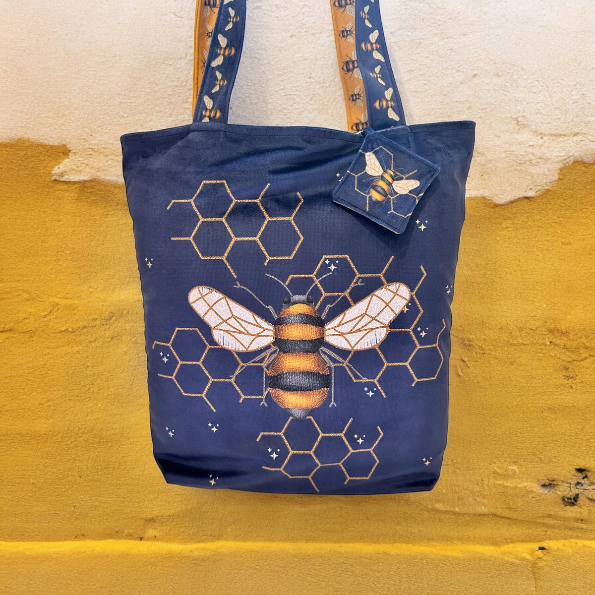 Amber Makes Luxury Velvet Busy Bees Shopper Sewing Kit – My Sewing Box